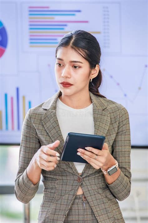 Closeup Shot Of Asian Pretty Happy Cheerful Female Businesswoman Intern