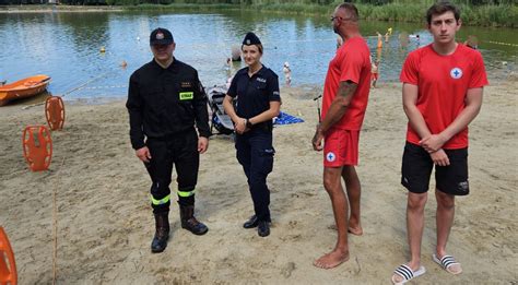 Kręci Mnie Bezpieczeństwo Nad Wodą Na Plaży W Zielonce Wirtualny