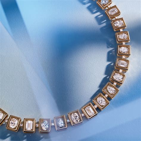 ־ ڽ ȿ ȯ ä Egyptian Inspired Jewelry Jewelry Product Shots Diamond