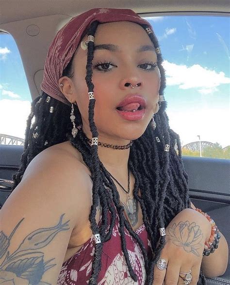 Pin By Yaya On Up To Try In 2024 Hippie Hair Hair Styles Long Hair