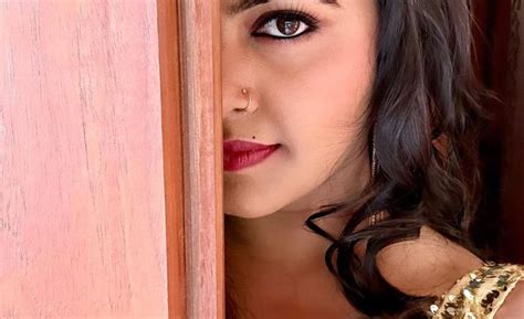 இலஙக யழபபணததறக வநத வளள மயல ரகஷத வரலகம சட