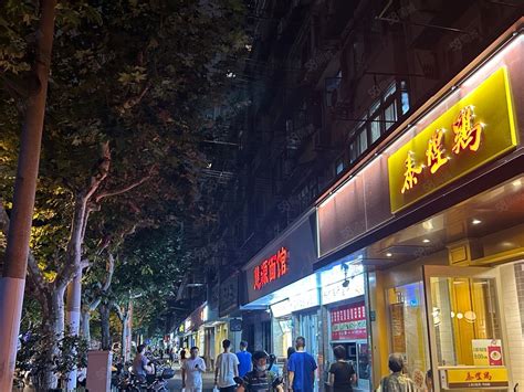 【13图】房东直租！曹家渡商圈 万航渡路沿街门面！成熟核心cbd商业街上海静安曹家渡商铺租售生意转让出租 上海58同城