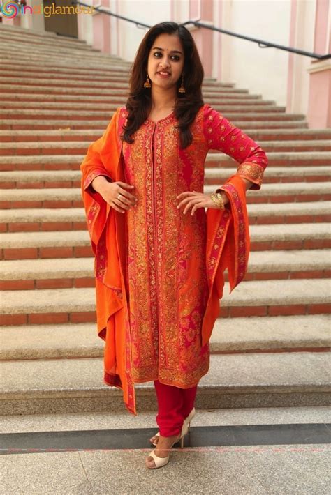 Nanditha Raj Actress Hd Photos Images Pics And Stills 394674