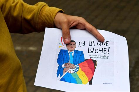 ¿quién Era Jesús Ociel Baena Saucedo La Primera Persona No Binaria En