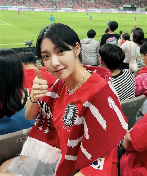 골때녀 Fc 불나비 프로필 불나비 멤버 소개 뜻 안혜경 강보람 이주리 이승연 채연 새멤버 감독 등