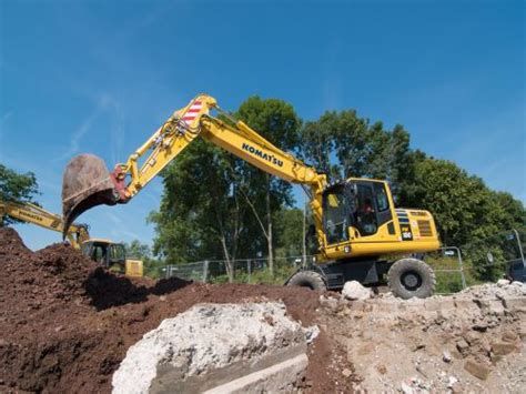 Komatsu Pw180 11e0 Von Schlüter Baumaschinen