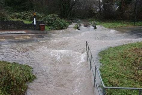 Live Flooding Closes Road In Bristol With Diverted Buses Bristol Live