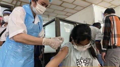 កម្ពុជា ចាប់ផ្តើមយុទ្ធនាការចាក់វ៉ាក់សាំងកូវីដ ១៩ លើកុមារ និងយុវវ័យ Tnaot