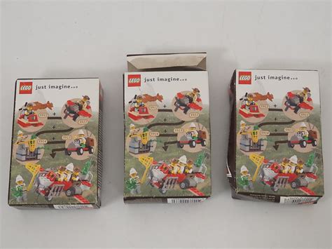 Lot 119 Lego Adventurers 5913 Dino Island Dr