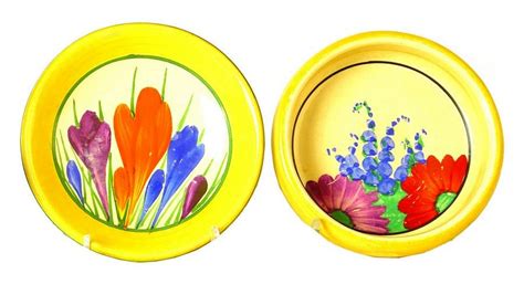 Clarice Cliff Pin Dishes Crocus And Gayday Patterns Cliff Clarice