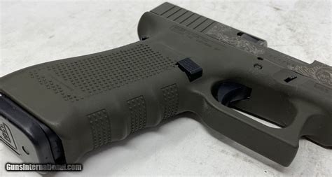 Glock 22 G22 Gen 4 40 Sandw W Od Green Custom Finish Excellent Condition