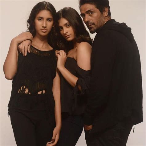 These Photos Of Arjun Rampal And His Daughters Mahikaa And Myra Best