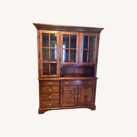 Solid Wood Chest With Light Aptdeco