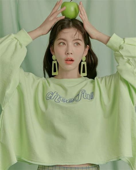 Model Photo