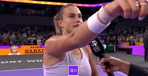 Aryna Sabalenka Ieșire La Adresa Unui Fan La Turneul Campioanelor