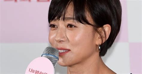 포토 장영남 숏컷이 잘 어울리는 그녀