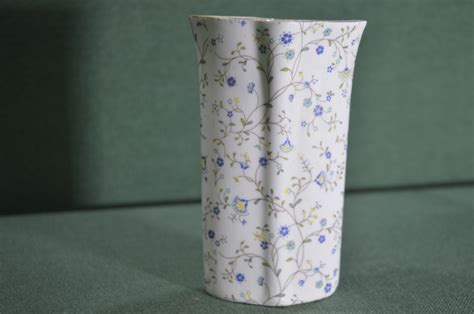 Купить Ваза фарфоровая. Тонкий китайский костяной фарфор. Роспись ...