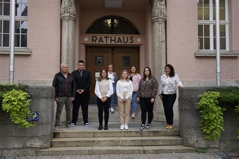 Geislingen Start Für Vier Neue Auszubildende Bei Der Stadtverwaltung