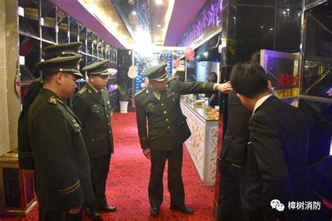 王谷峰副支队长蹲点樟树大队督导圣诞节消防夜查行动