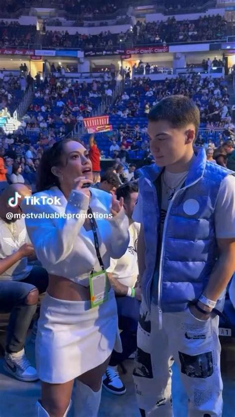 Pin em Уолтоны em