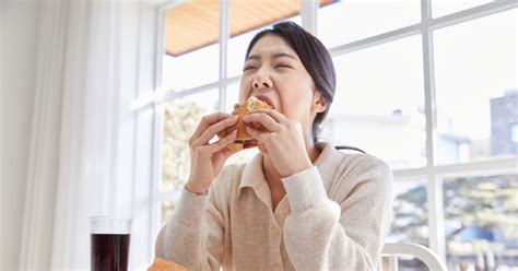 얼마나 빨리 먹을까 먹는 양 조절 뇌세포 따로 있다
