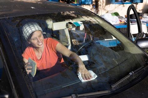Every Driver Needs to Know About These Handy Car Hacks