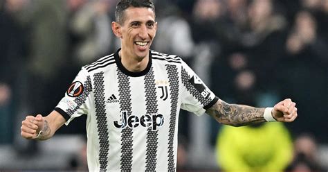 Juventus Vs Friburgo El Especial Festejo De Ángel Di María Tras Su