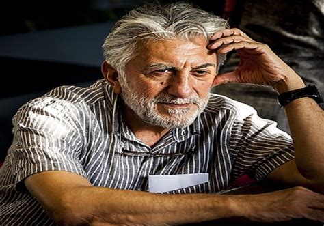 کیانیان کارگردان نباید مثل عروسک با بازیگر برخورد کند فرهیختگان آنلاین