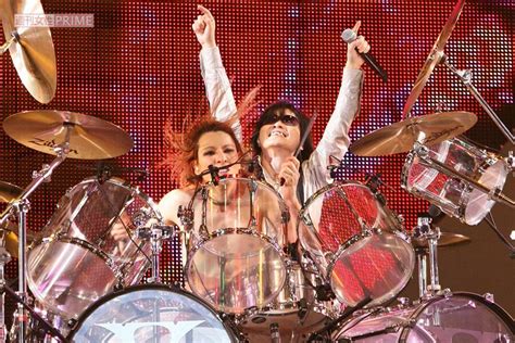 X Japan・heathさんの急逝報道にyoshiki「親族の意思とは別に出された」苦言も、自分は喪服姿で「身内に不幸」自撮りsnsに