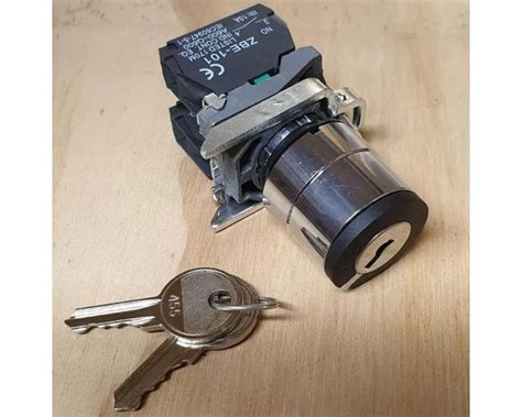 Key Switch Assembly 2 Position Stay Put With 2 N O Contact Blocks