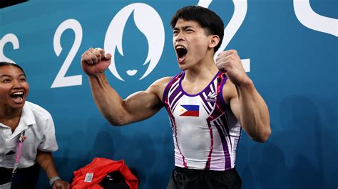 Philippines Gold Medal Gymnast Carlos Yulo To Receive House Cash Free Ramen For Life Nbc