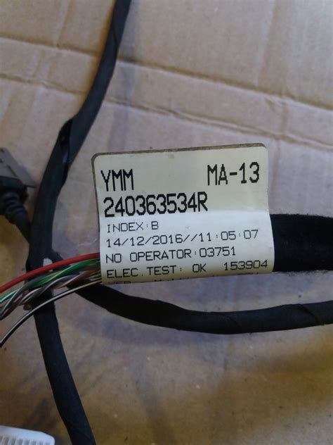 Wiązka instalacja radio nawigacja Megane IV r link oficjalne archiwum Allegro