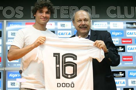 Dodô é apresentado pelo Santos mas ainda sem data para estreia não tenho previsão Jovem Pan
