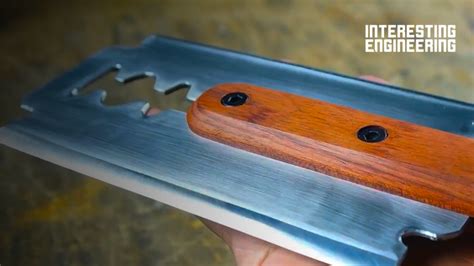 Make Your Own Giant Razorblade Handle With This Handy Guide Ie