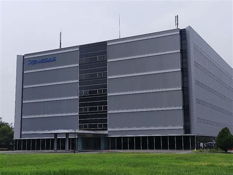 ルネサスエレクトロニクス（株）武蔵事業所 東京都小平市上水本町 企業のオフィス 少年サッカーの練習試合で行きました。 グルコミ