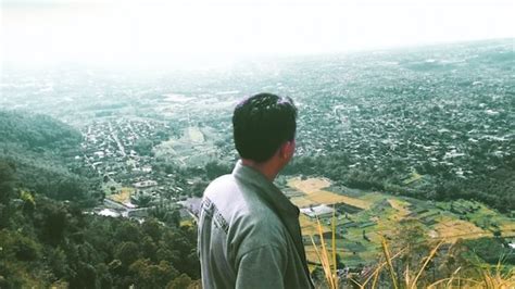 Foto PRAKIRAAN CUACA Kota Batu Jawa Timur Dan Sekitarnya 11 Oktober 2023