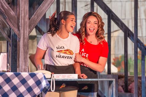 Mystic Pizza Cast
