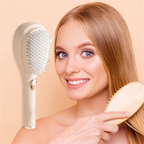 Scalp Massage Comb With Retractable Bristle