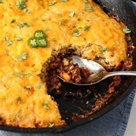 Easy Taco Casserole Bake With Cornbread Topping