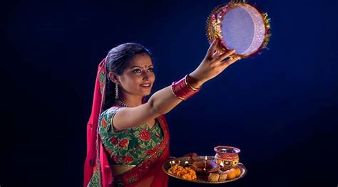 Karwa Chauth 2021 Date Puja Timings History Significance And