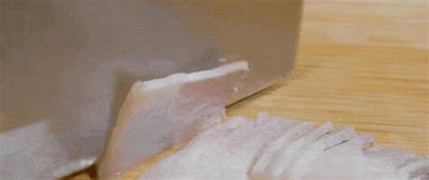 做回锅肉，切记不要直接下锅炒！学会川菜做法秘诀，肥而不腻！