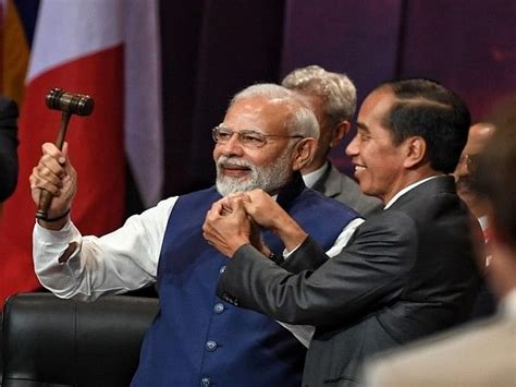 Pradhan Holds A High Level Meeting On Preparations For G20 Summit