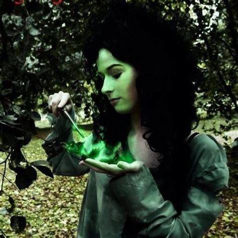 Bellatrix Lestrange Azkaban Wiki Cosplay Amino