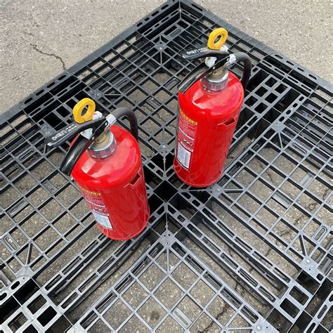 Yamato ヤマトプロテック株式会社 粉末消火器 Fm3000x 2本セット 消火器 ｜売買されたオークション情報、yahooの商品情報を