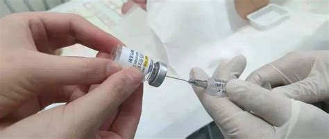 70万元一针“天价药”纳入医保，两岁小女孩成为甘肃首例用药患儿诺西那生治疗脊髓