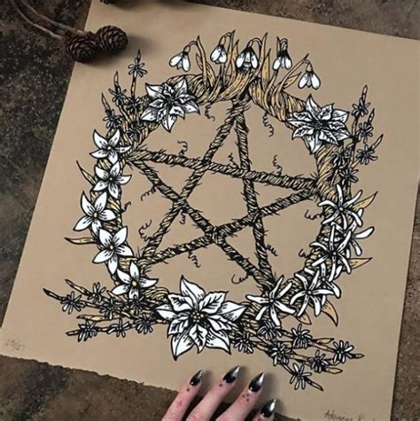 Diferenças entre Magia Feitiçaria Bruxaria e Wicca Book of shadows