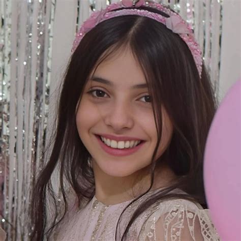 ‎ملورینمروارید گرانبها🌼‎ Melorinmodel • Threads Say More