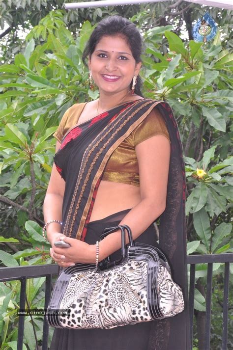 Kushbu Hot Stills Photo 48 Of 58