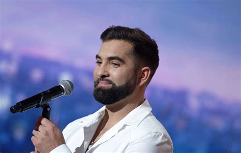 Kendji Girac blessé par balle Il a voulu simuler un suicide mais a