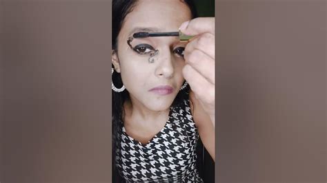 Tried Viral Mascara Makeup Hack💁🙄makeup Viral Trending